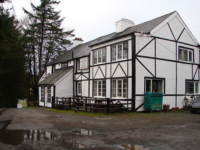 Restaurants, Hotels and other Attractions near you